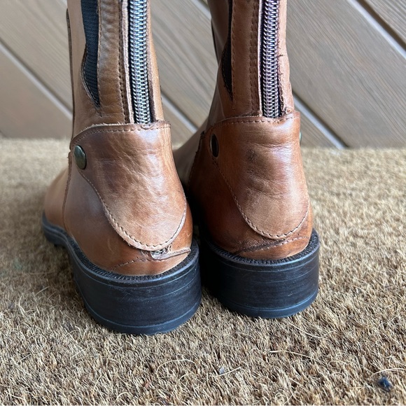 Emanuele Castro | Shoes | Emanuele Castro Made In Italy Leather Knee ...